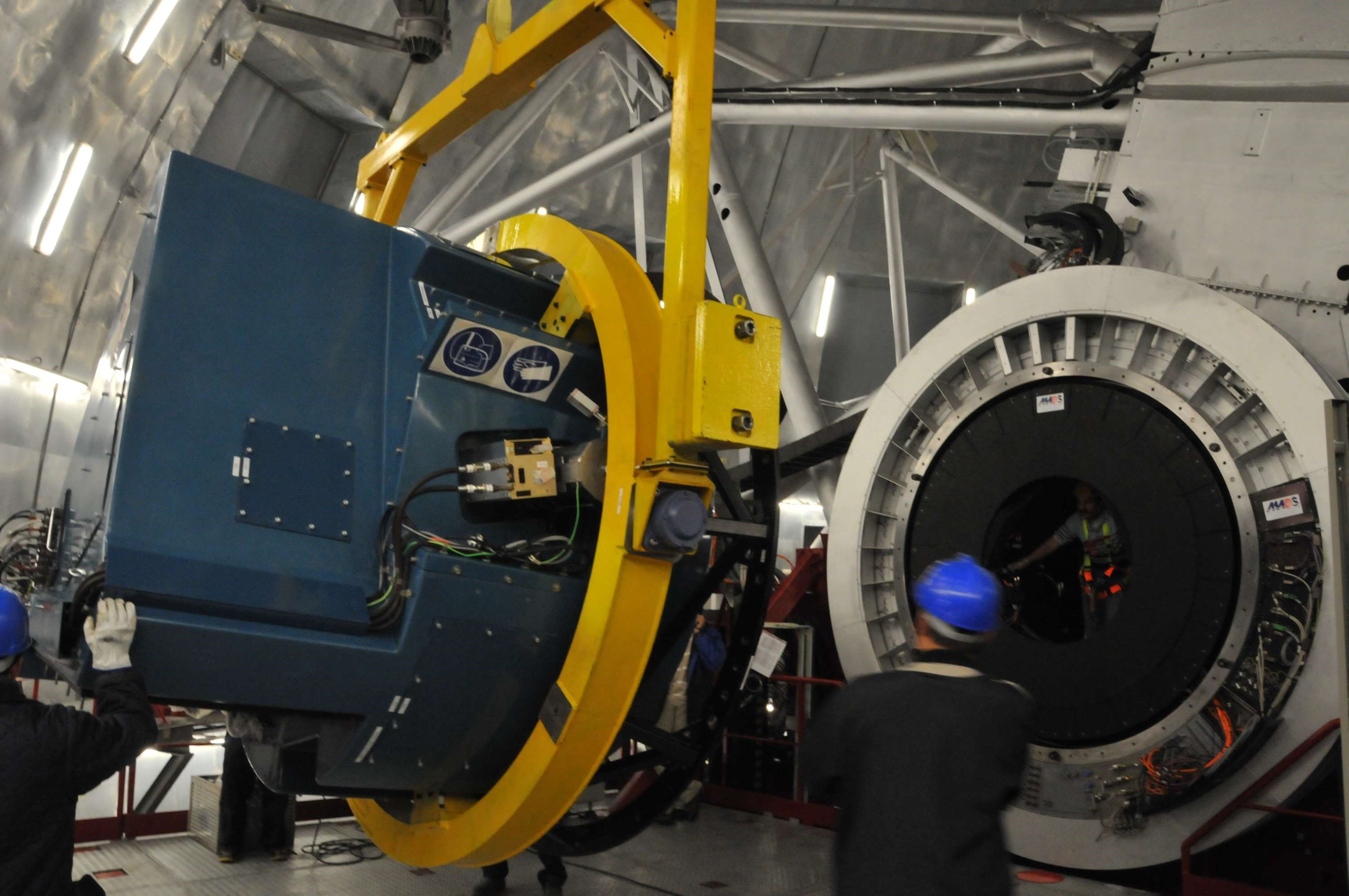 OSIRIS - Optical System for Imaging low Resolution Integrated ...